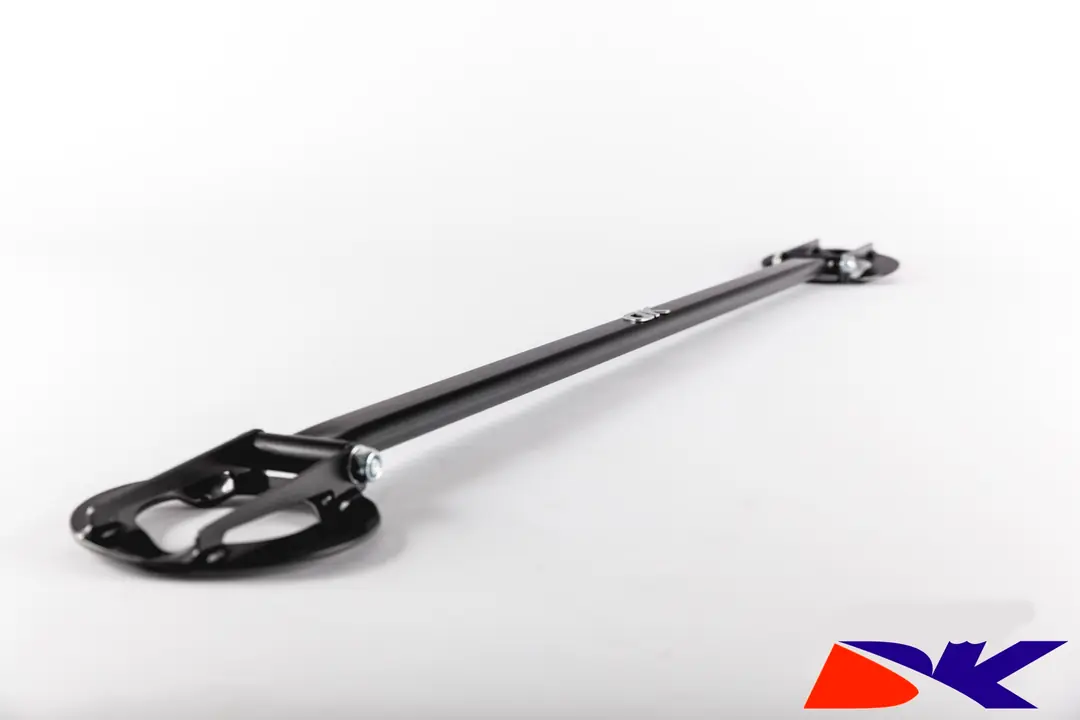 BMW E28 Domstrebe vorne / front brace